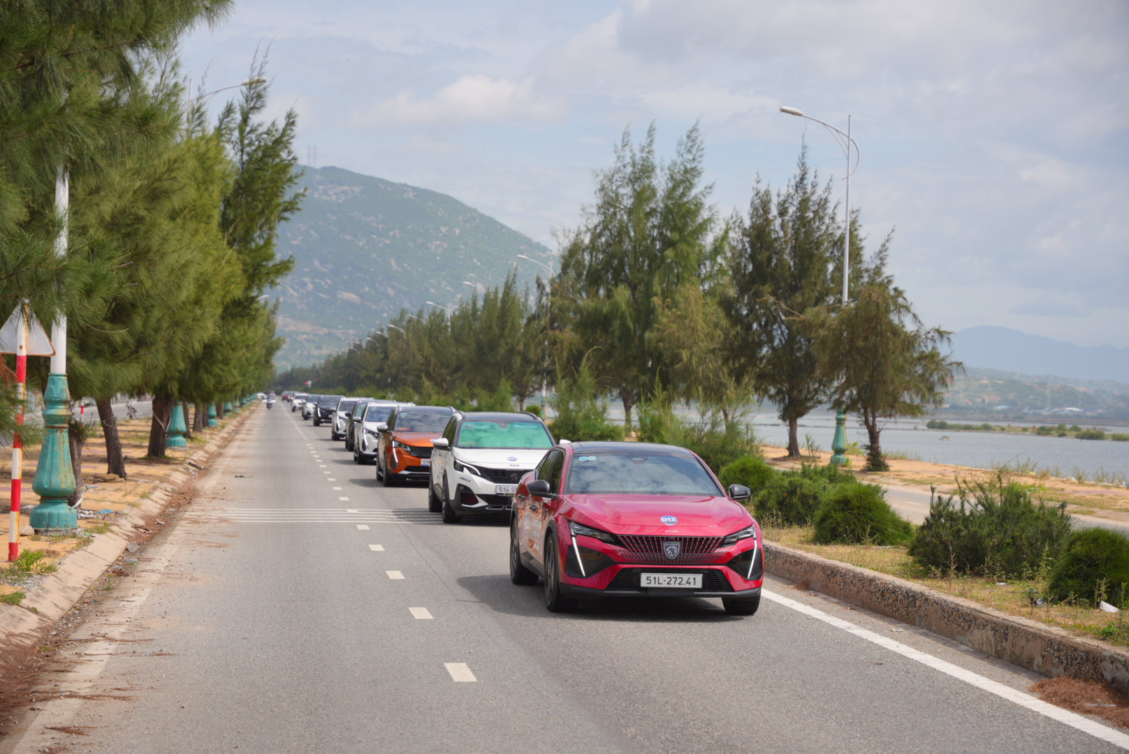 THACO AUTO kết nối khách hàng trên cả nước với chuỗi hành trình khám phá các địa danh Việt Nam